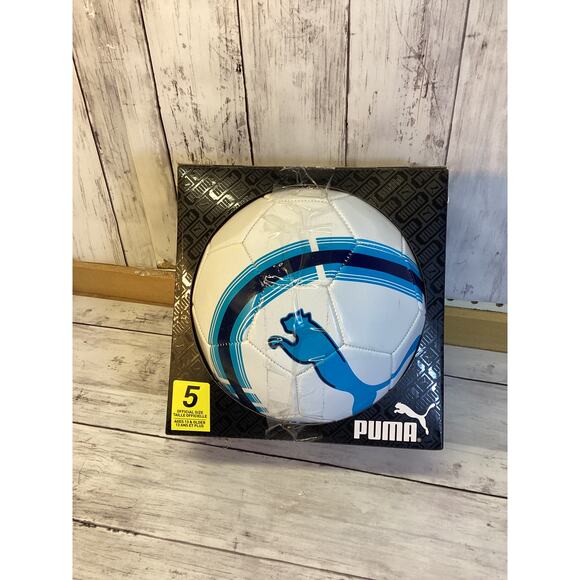 Puma | Other | Puma White Blue Official Match Quality Sports Gear ...